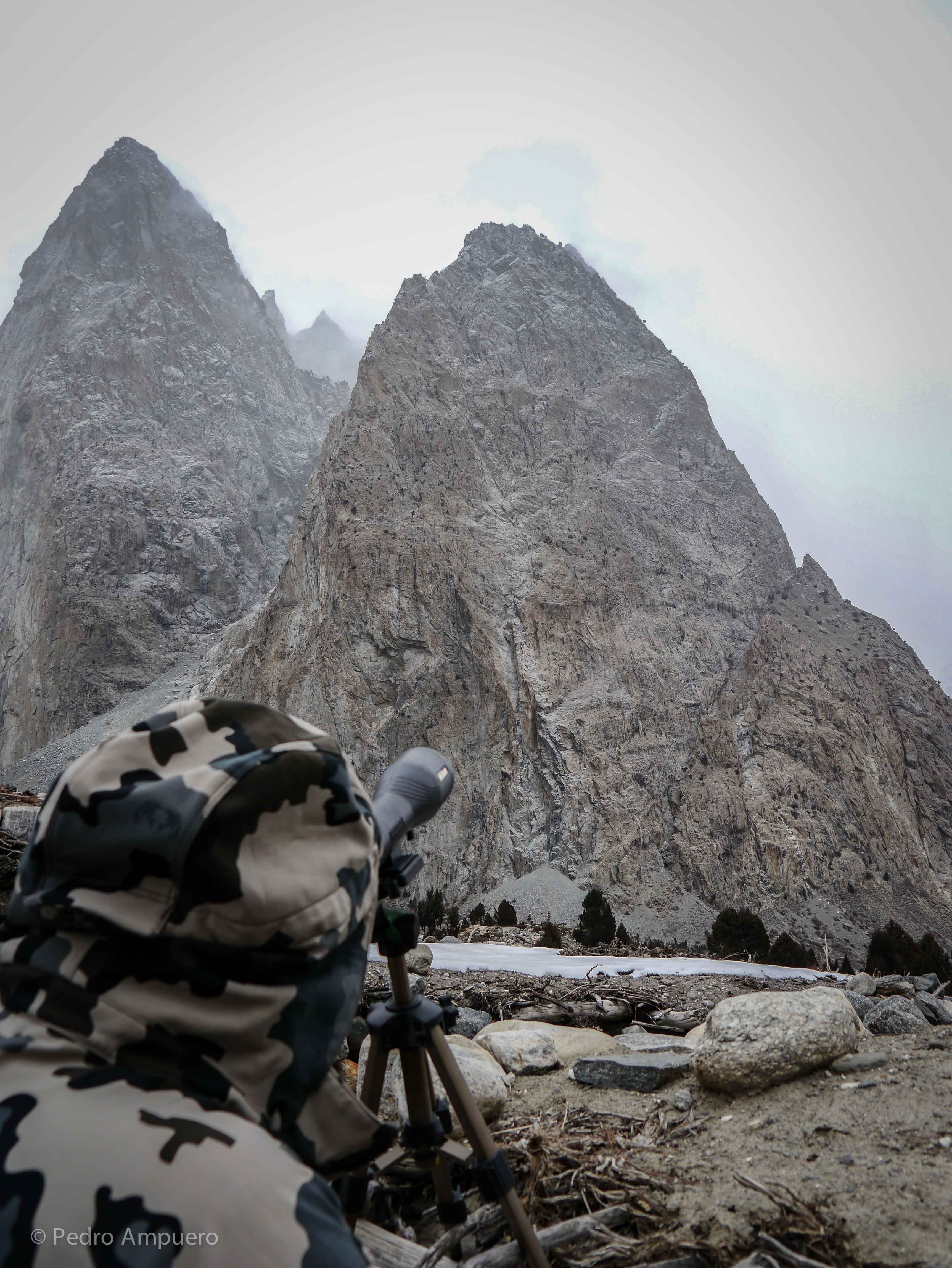 PAKISTAN – PEDRO AMPUERO